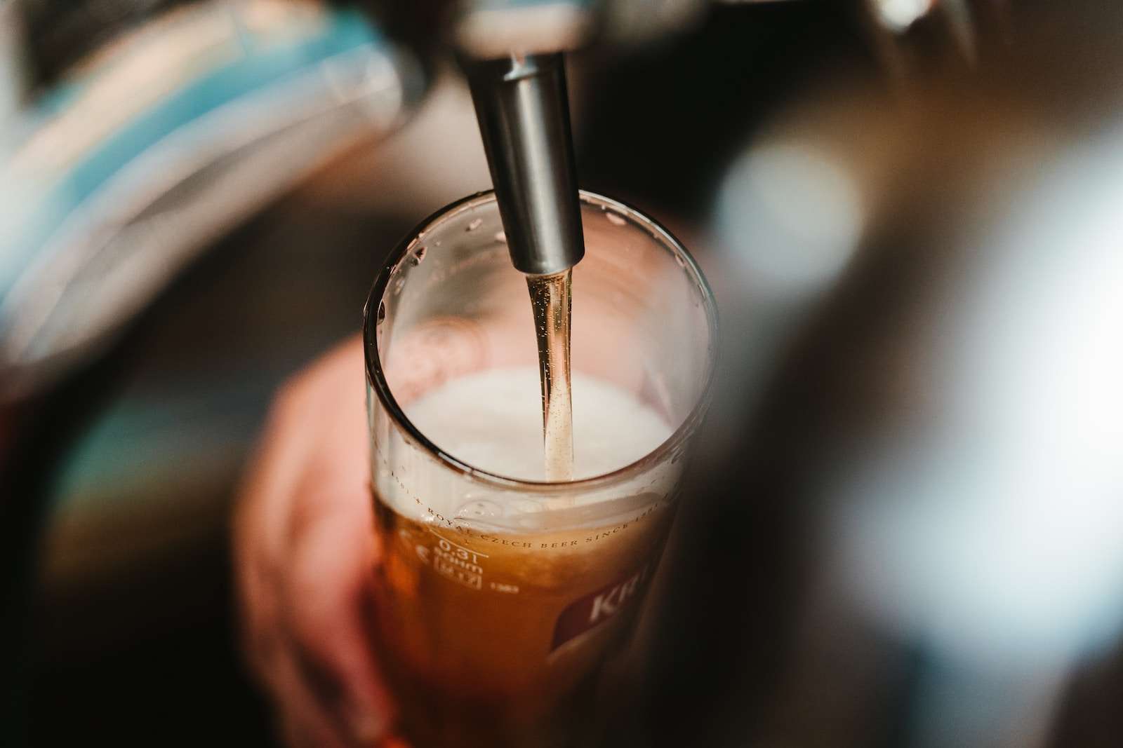 How Many Shots Are In A Beer? Here's The Answer You Need To Know ...